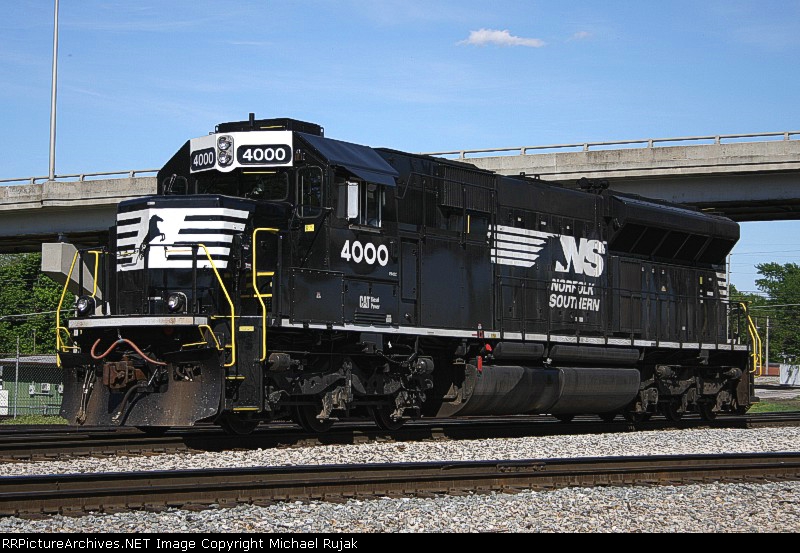 NS 4000